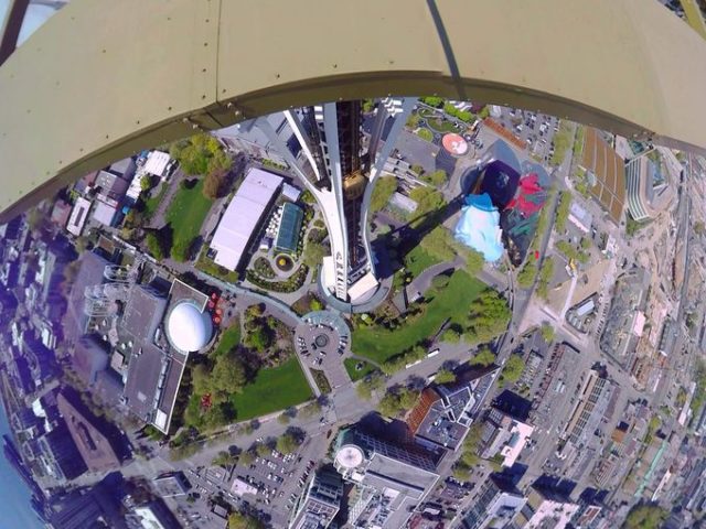 Seattle’s Space Needle launches VR app – Virtual Reality Times ...