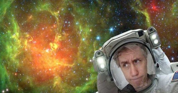 NASA Launches Two New Virtual Reality Apps For Taking Selfies in Cosmic ...