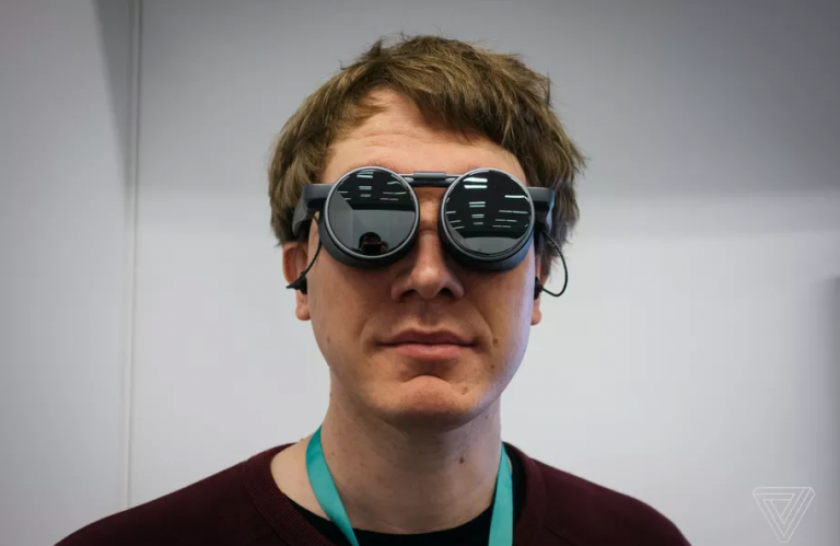 Reviews of Panasonic’s Ultra-Slim VR Glasses Showcased During CES 2020 ...